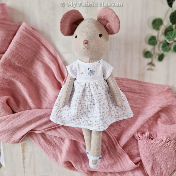 Mouse doll and clothes PDF sewing pattern tutorial – My Fabric Heaven